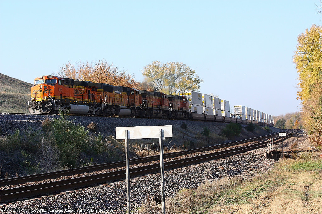 BNSF 7626 East